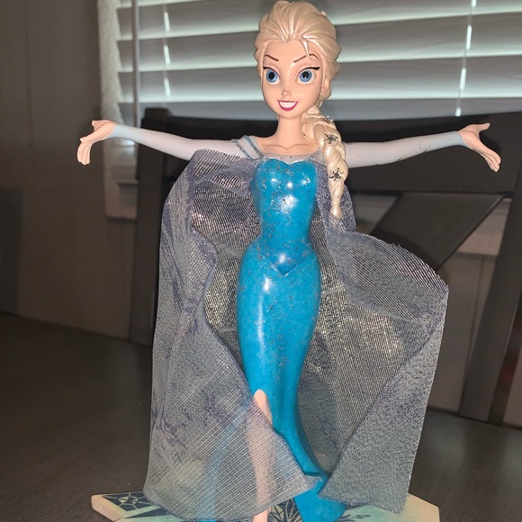 Disney | Accents | Elsa Ceramic Figurine From Disney World New | Poshmark